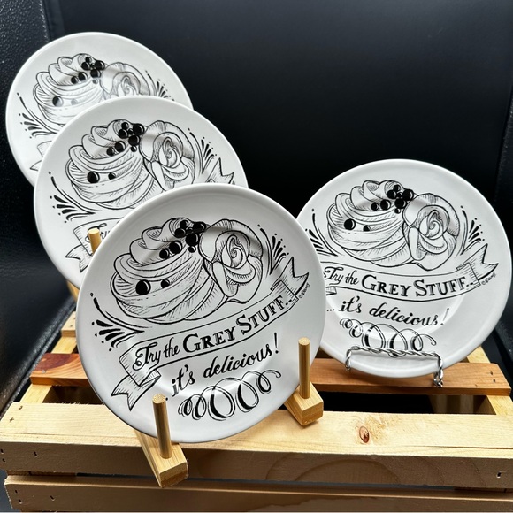 Disney | Dining | Like New Disney Try The Grey Stuff Snack Plates Set ...